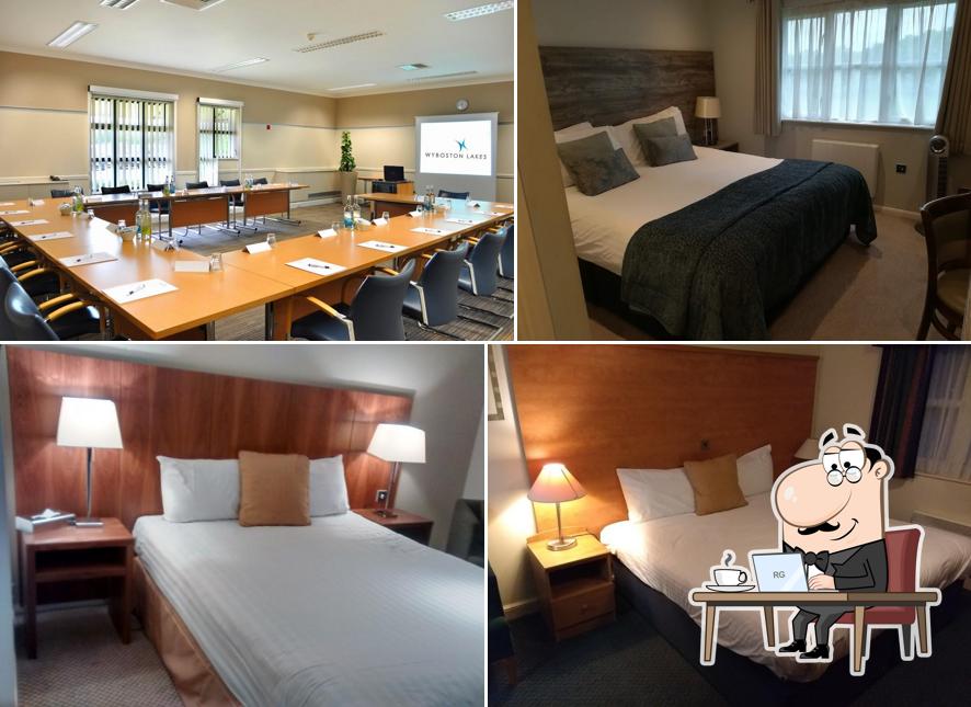 The Waterfront Hotel, Spa & Golf in Chawston - Restaurant reviews
