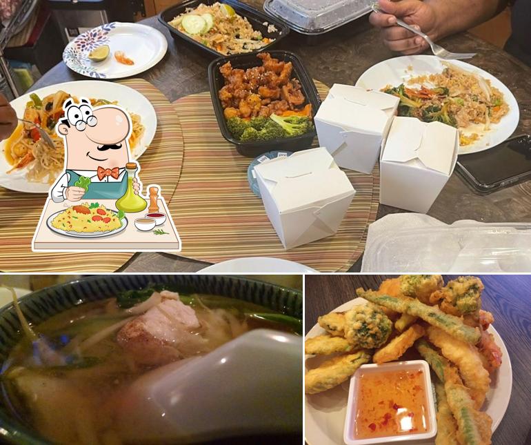 Pinto Thai Kitchen in Evanston - Restaurant menu and reviews