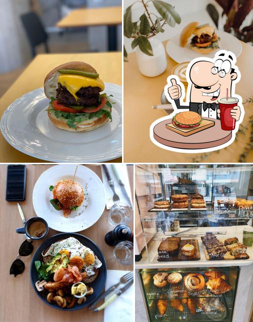 Bay Run Coffee & Bistro Rodd Point, Rodd Point - Restaurant menu ...