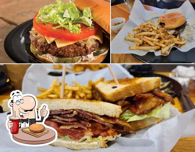 Double Dogs, Gallatin - Restaurant menu, prices and reviews