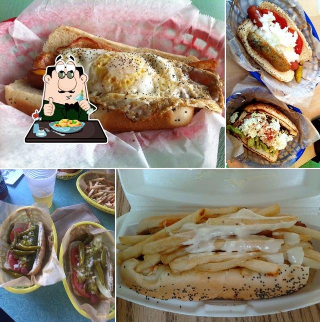 Mustard's Famous Hot Dogs, 415 E New Haven Ave in Melbourne ...