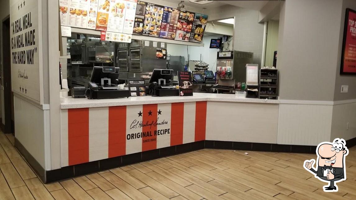 KFC, 1889 W Malvern Ave in Fullerton - Restaurant menu and reviews