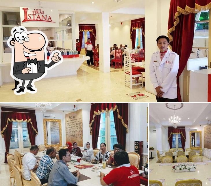 Resto Teras Istana restaurant, South Jakarta, Jl. Bintaro Raya No.9 1 ...