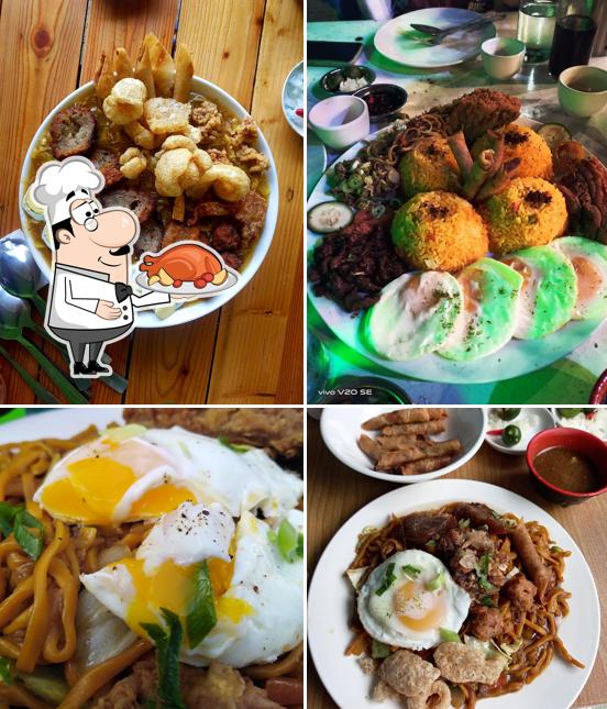 Kwatogs Lipa Lomi House Inosluban Branch, Lipa - Restaurant menu ...