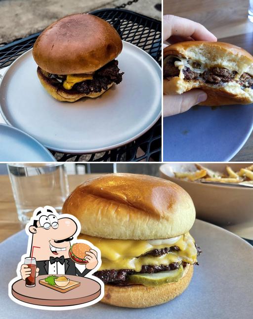 Samuel's, Evansville - Restaurant menu, prices and reviews