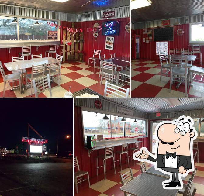 Zesty Burger, Lufkin - Restaurant menu, prices and reviews
