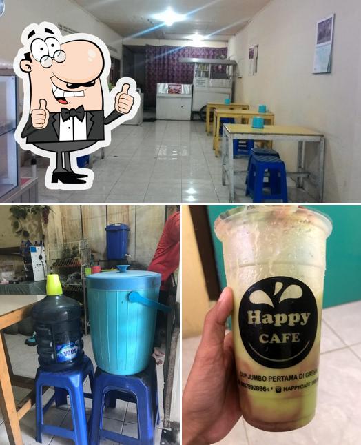 Happy Cafe 2, Gresik - Restaurant reviews
