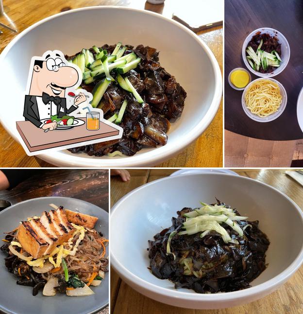 Bobijoa Korean Kitchen in Chicago - Restaurant menu and reviews