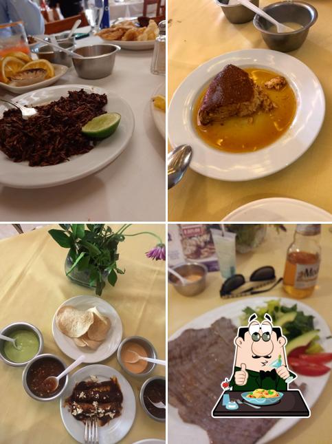 Top 10 restaurants with mole in Oaxaca, january 2025 - Restaurant Guru