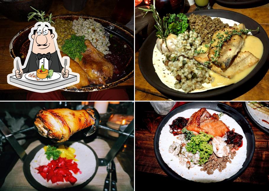 Rozengrāls (Vinarium civitatis rigensis) restaurant, Riga, Rozena iela ...