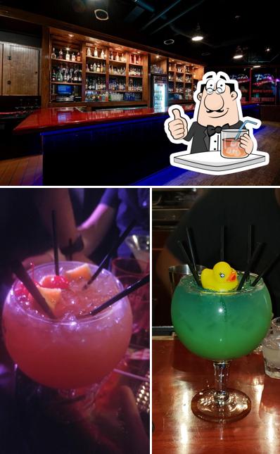 Pete's Dueling Piano Bar, 6765 Winning Dr #810 in Frisco - Restaurant ...