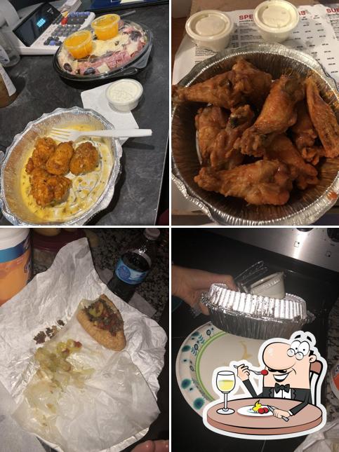 Detroit Pizza Factory in Dearborn Heights - Restaurant menu and reviews