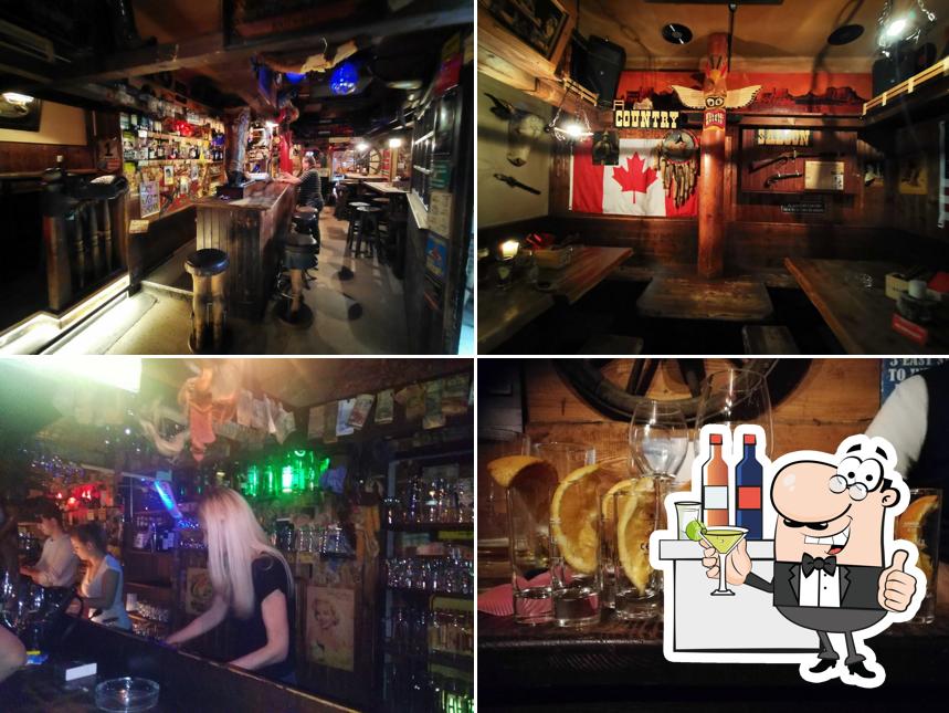 Country Saloon pub & bar, Salzburg - Restaurant reviews