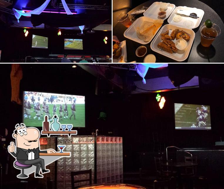 Arena Sports Grill and Bar in Simi Valley - Restaurant menu and reviews