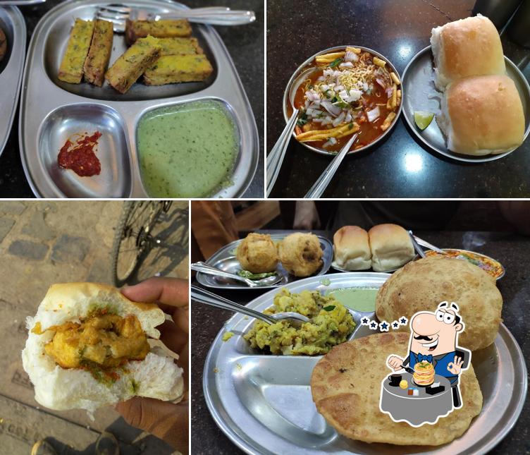 Aram Vada Pav, Mumbai - Restaurant menu, prices and reviews