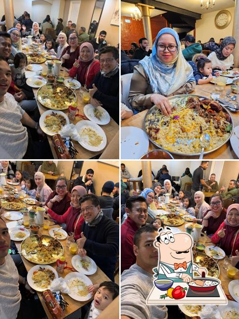 Al-Kahf Restaurant, London - Restaurant menu, prices and reviews