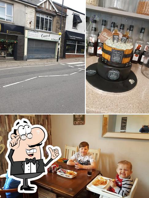 The Cwtch Coffee shop/gift shop in Tonypandy - Restaurant reviews