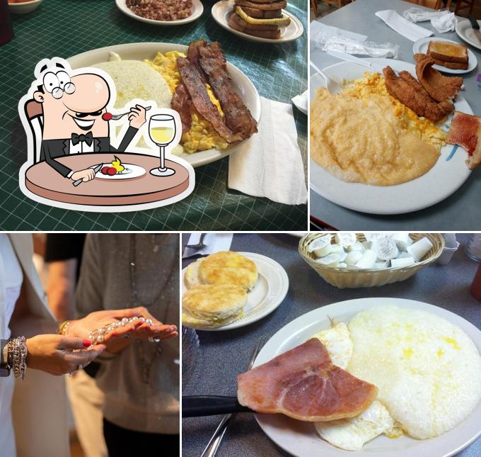 Anna J's, 1025 Camden Ave in Rock Hill - Restaurant reviews