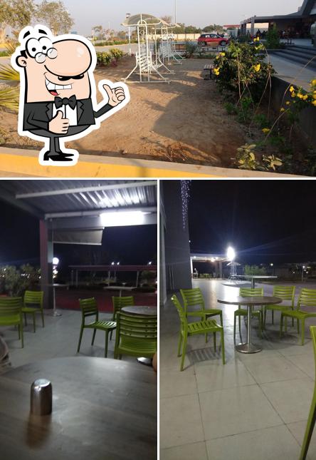 Hotel Toran Park, Fedara, India - Restaurant reviews