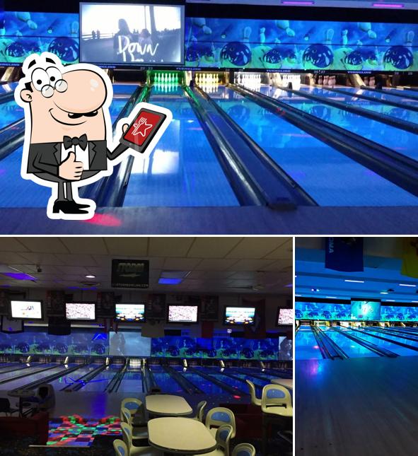 Capri Bowling Lanes, 2727 S Dixie Dr in Dayton - Restaurant menu and ...