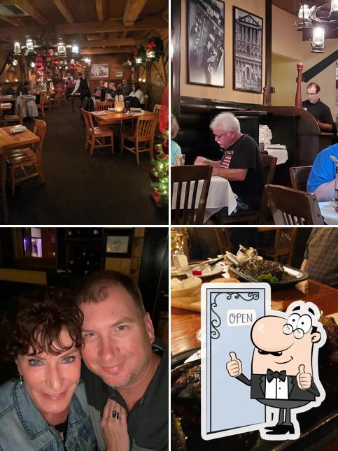Log Cabin Steakhouse in Galena - Restaurant menu and reviews