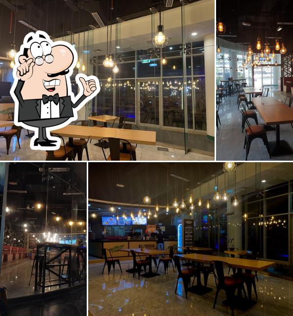 Wingstop Marina restaurant, Dubai, SK-04 - Restaurant menu and reviews