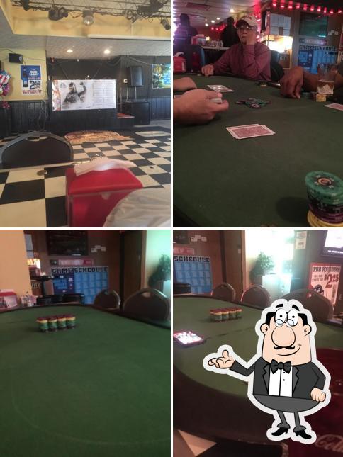 Checkered Flag Tavern in Hampton - Restaurant reviews