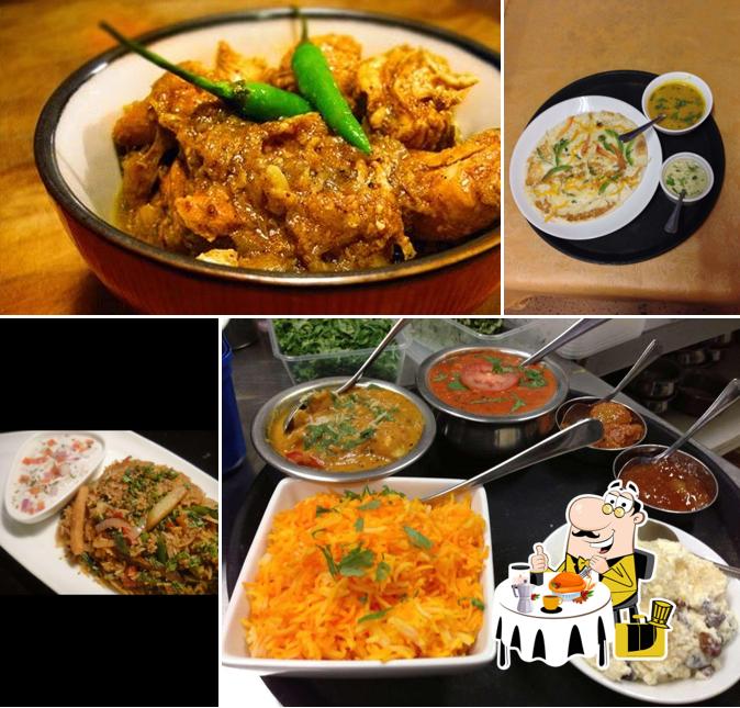 Curry Muncher Paradise Point, Paradise Point - Restaurant menu, prices ...