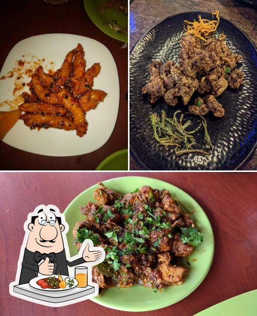 Varsity Kitchen, Salem - Restaurant menu, prices and reviews