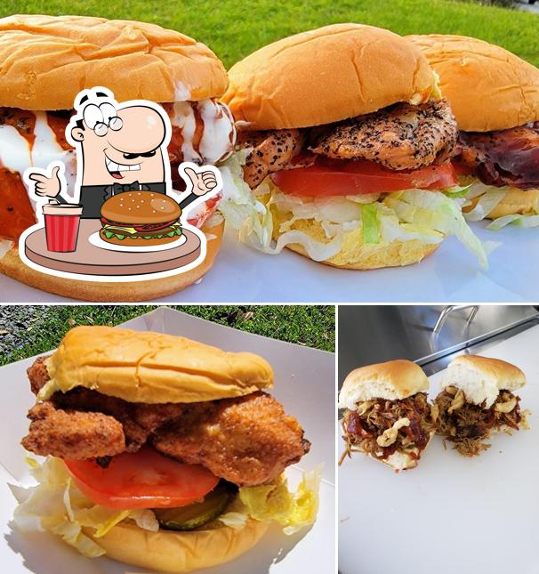 Breaking Bread BBQ in Jasmine Estates - Restaurant menu and reviews