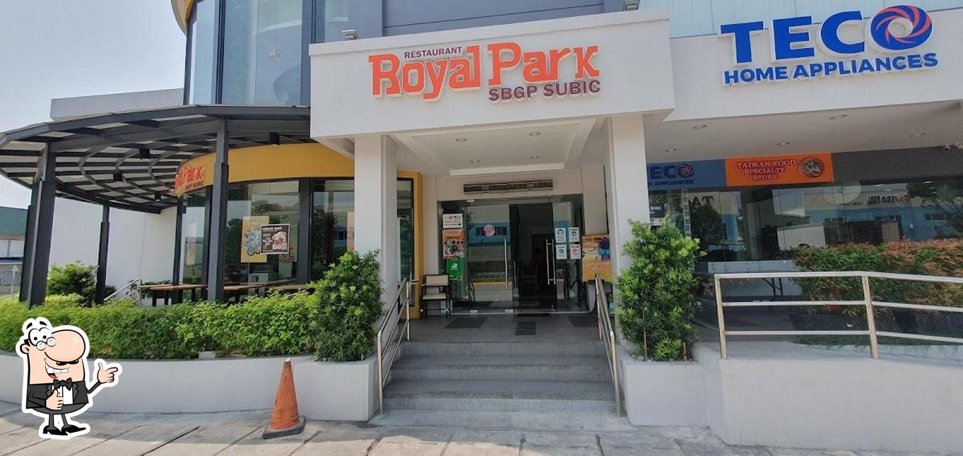 Royal Park Restaurant Drive Thru, Subic Bay Freeport Zone - Restaurant ...
