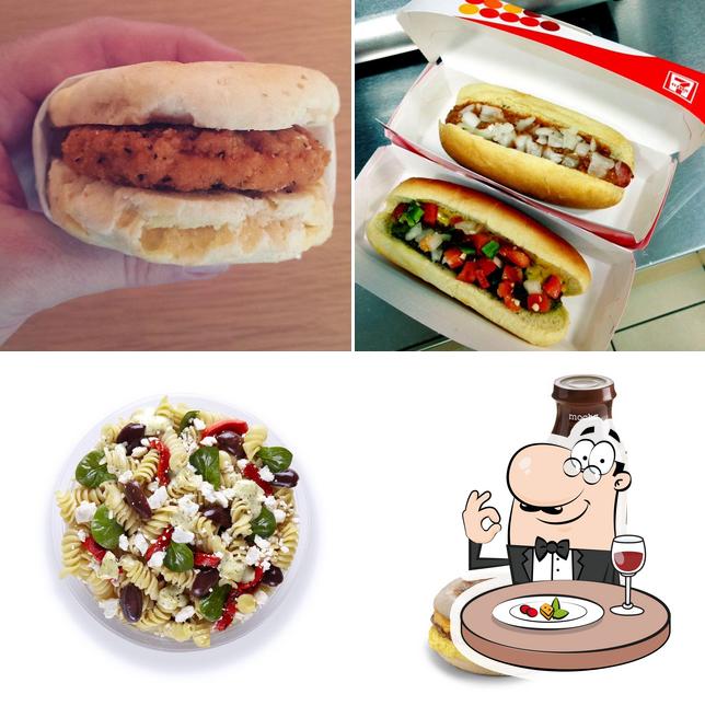 7-Eleven, 1290 E Lake Rd S in Tarpon Springs - Restaurant menu and reviews