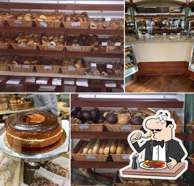 Grimaldi Bakery in New York City - Restaurant menu and reviews