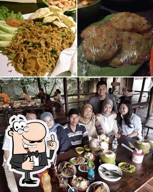 Rumah Makan Saung Talaga, Depok, Jl. Pemuda No. 20 - Restaurant menu ...