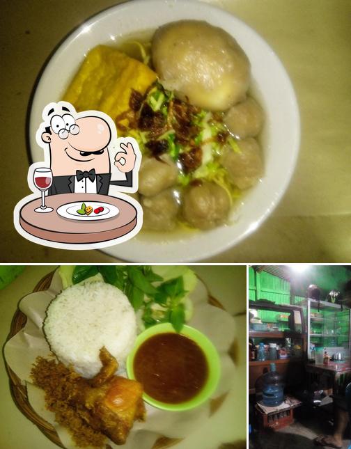warung makan Mas Jawi restaurant, Manado - Restaurant reviews