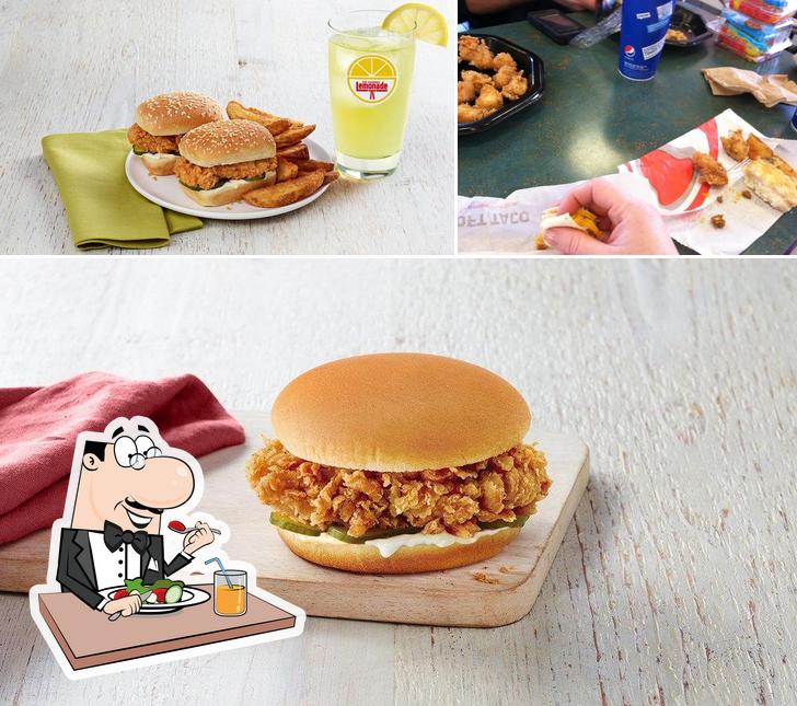 KFC, 313 Tanger Blvd in Locust Grove - Restaurant menu and reviews