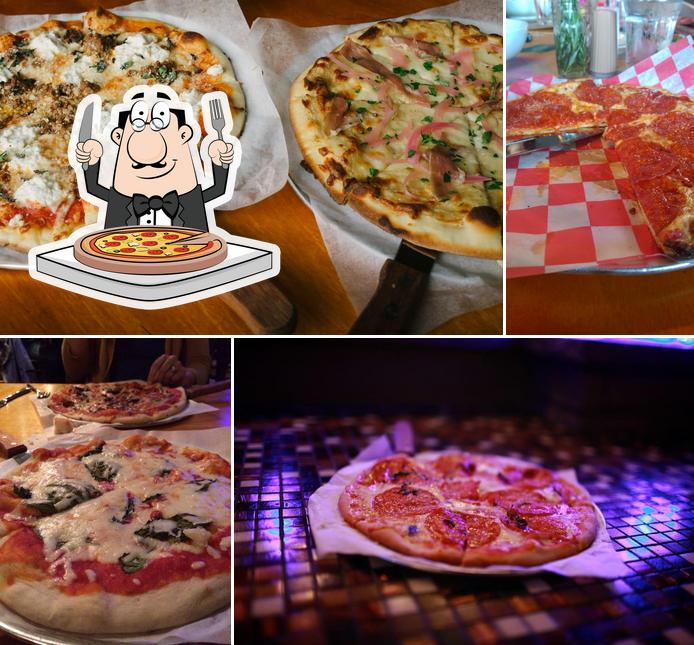 Blue Tomato Kitchen in West Des Moines - Restaurant menu and reviews