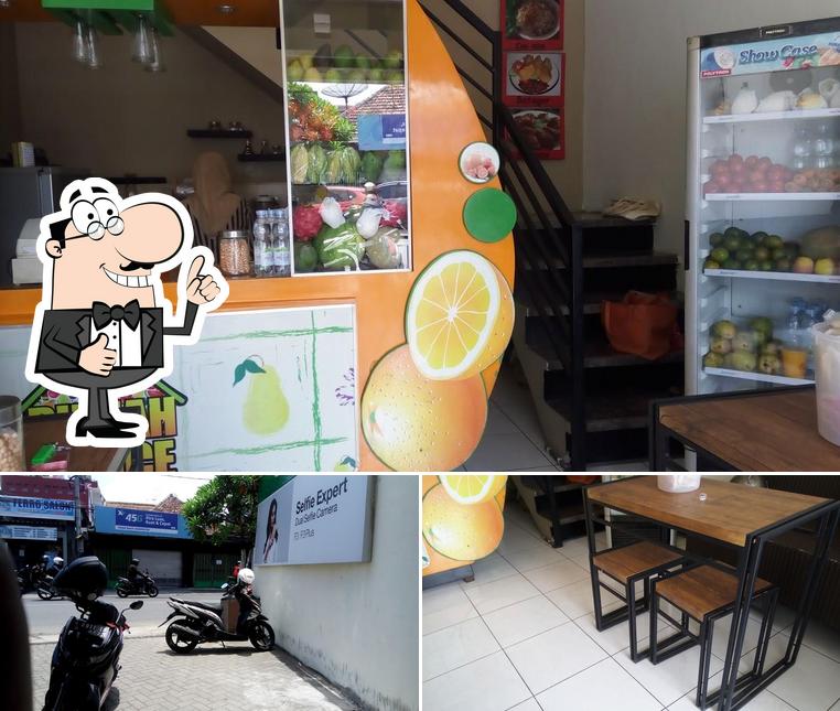 Rumah Juice cafe, Malang, A9 Depan rumah - Restaurant reviews