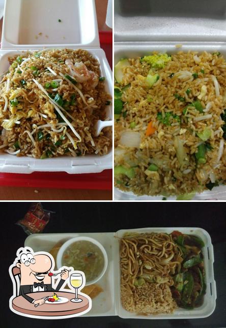 China Red Cafe in Litchfield Park - Restaurant menu and reviews