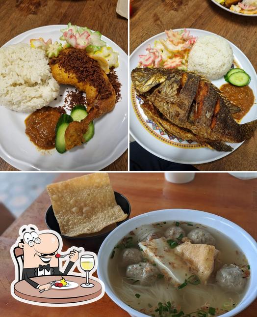Kedai Kampung Melbourne, Springvale South - Restaurant menu, prices and ...