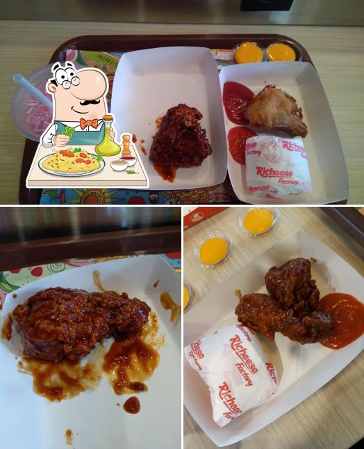 Richeese Factory Nagoya Batam, Batam - Restaurant menu, prices and reviews