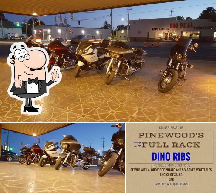 Pinewood Motor Inn, Espanola - Restaurant menu, prices and reviews