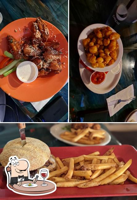 Broken Anchor Bar and Grill in Bandon - Restaurant menu and reviews