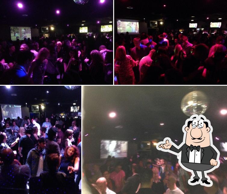 Pure Lounge Bar in Basingstoke - Restaurant reviews