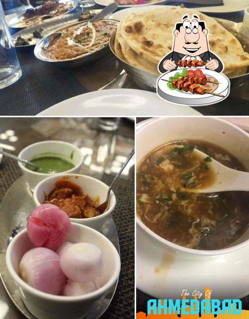 Hotel Moti Mahal, Ahmedabad, Sarkhej - Gandhinagar Hwy - Restaurant ...