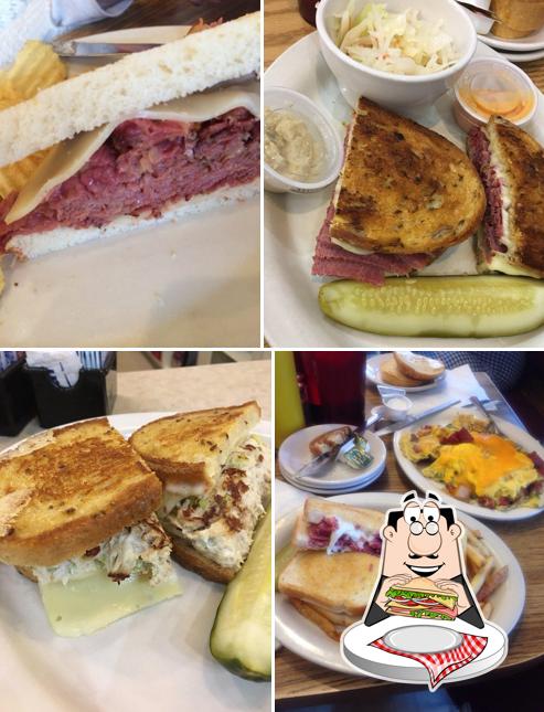 Benji's Deli & Restaurant, Milwaukee - Restaurant menu, prices and reviews