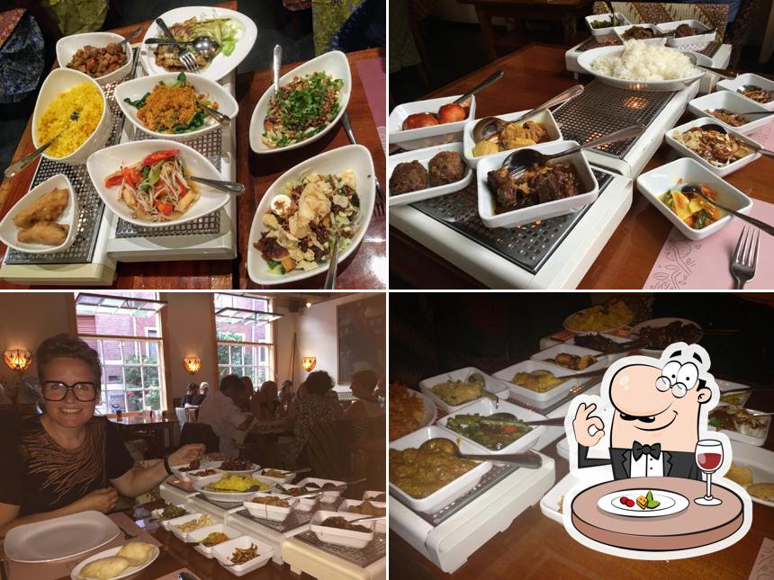 De Lachende Javaan, Haarlem - Restaurant menu, prices and reviews