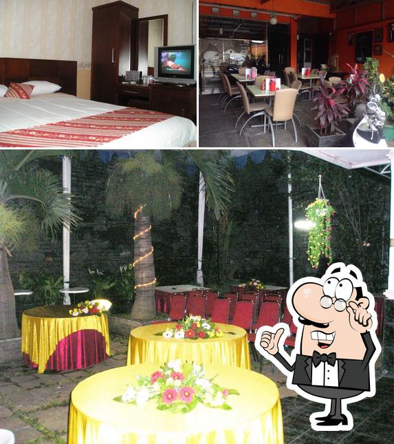 Hotel Salon Fora &LongHill Cafe Fora, Bandung - Restaurant menu and reviews