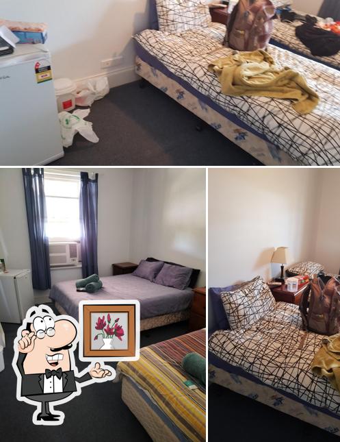 Snowtown Hotel in Snowtown - Restaurant reviews