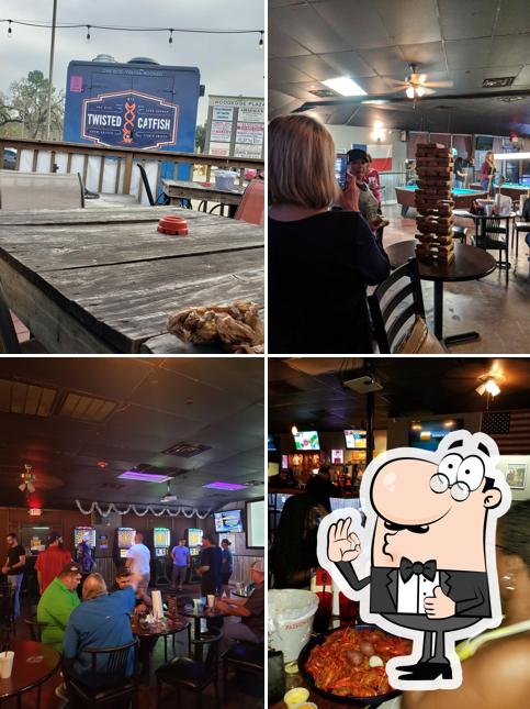 Whatever Sports Bar & Grill in Houston - Restaurant menu and reviews